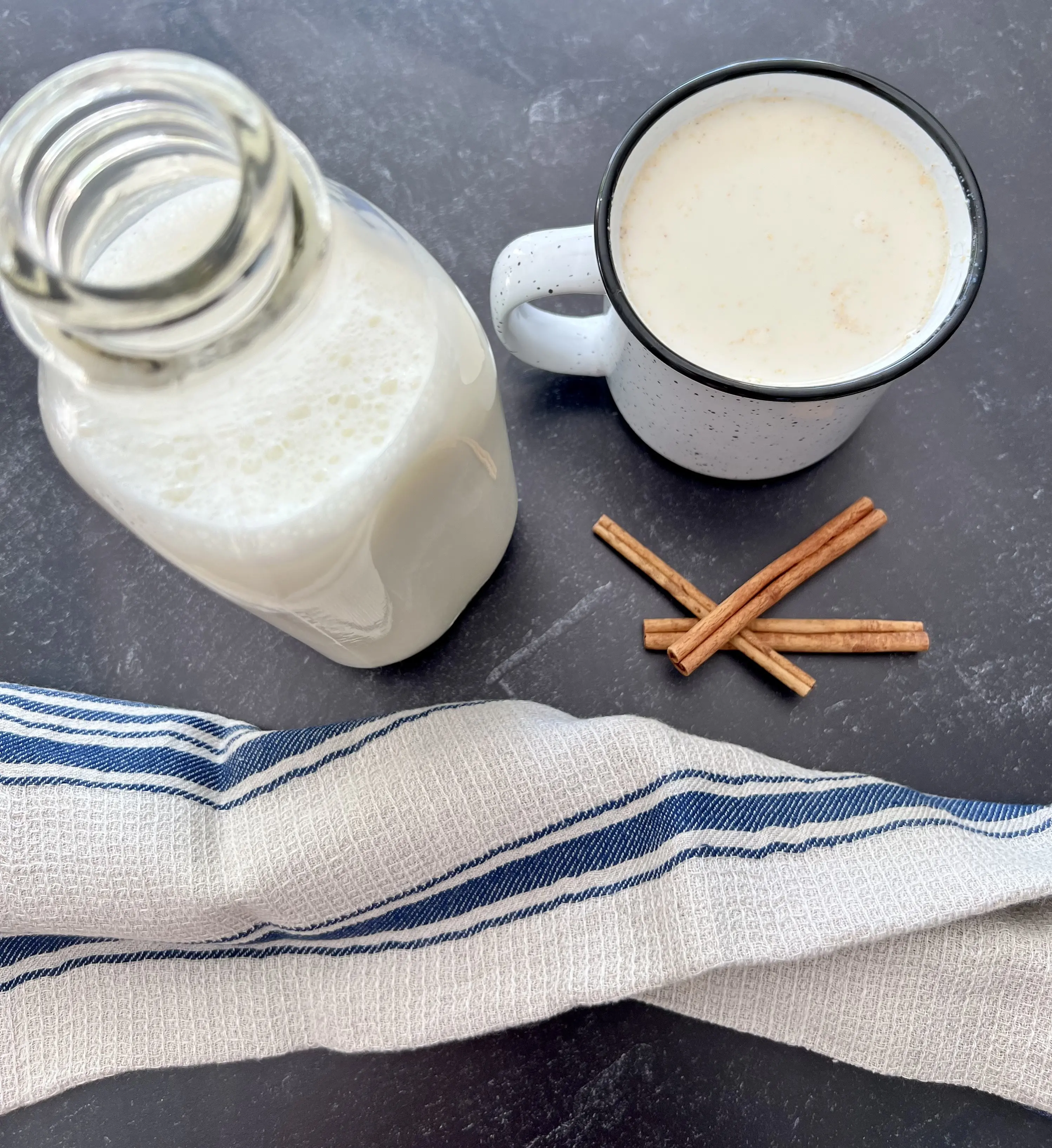 Atole de Leche con Canela - Midwest Dairy